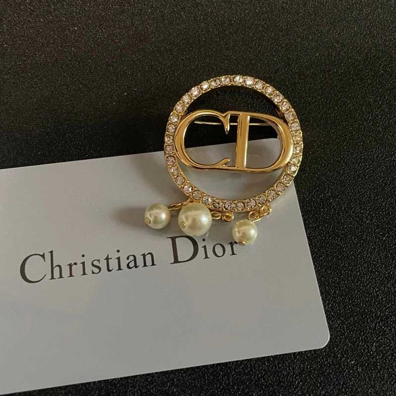 Inexpensive Christian Dior Brooches