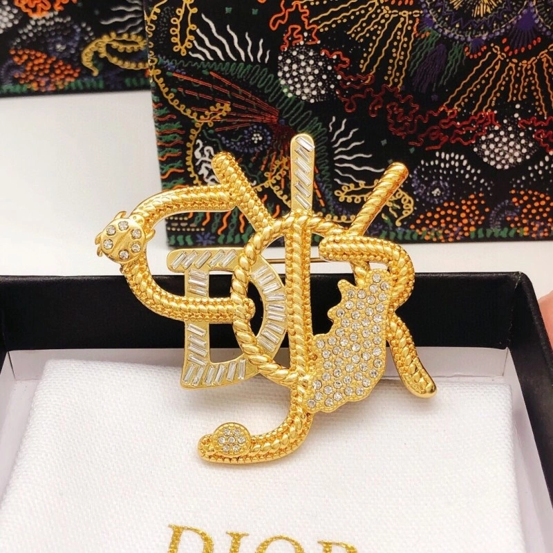 Discounted Christian Dior Brooches