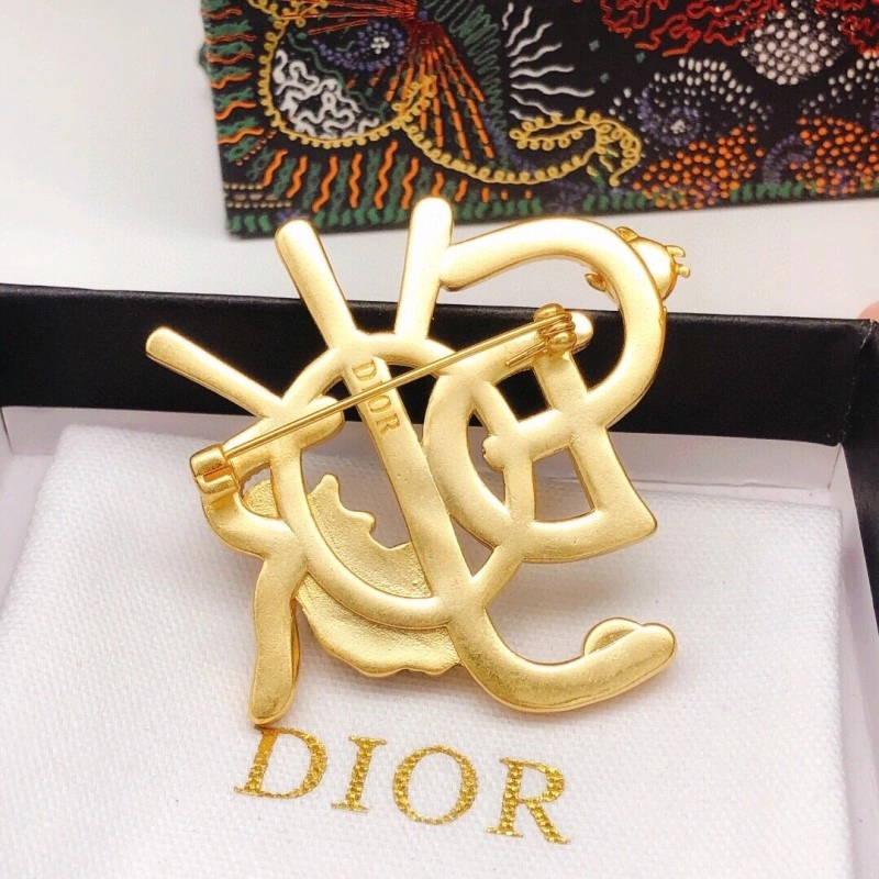 Discounted Christian Dior Brooches