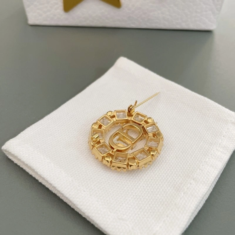 1:1 copy Christian Dior Brooches