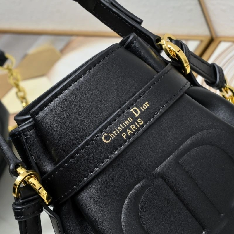 High fidelity Christian Dior Bucket Bags