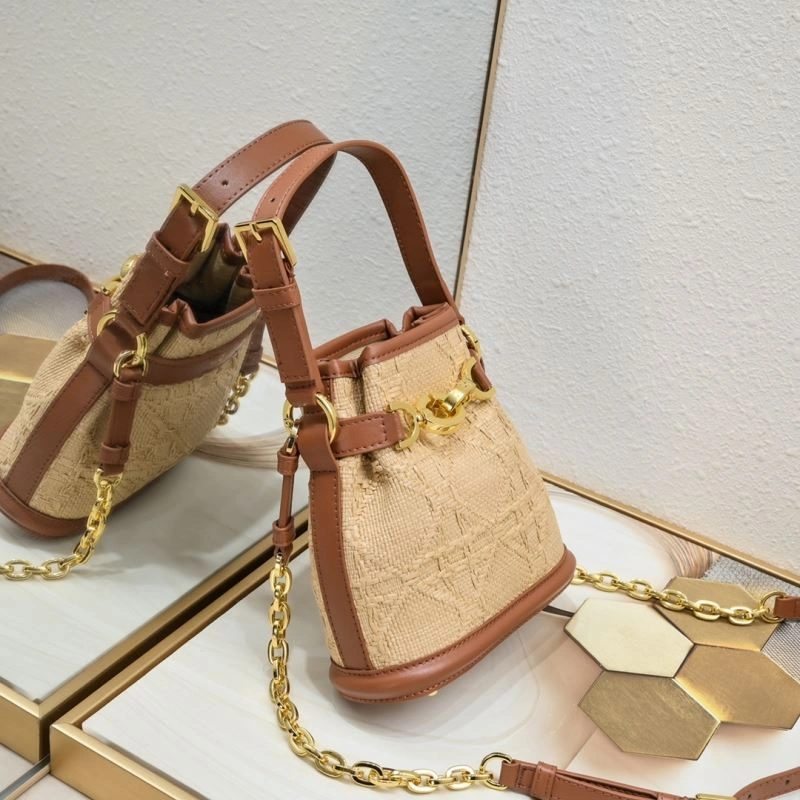 Top mirror Christian Dior Bucket Bags