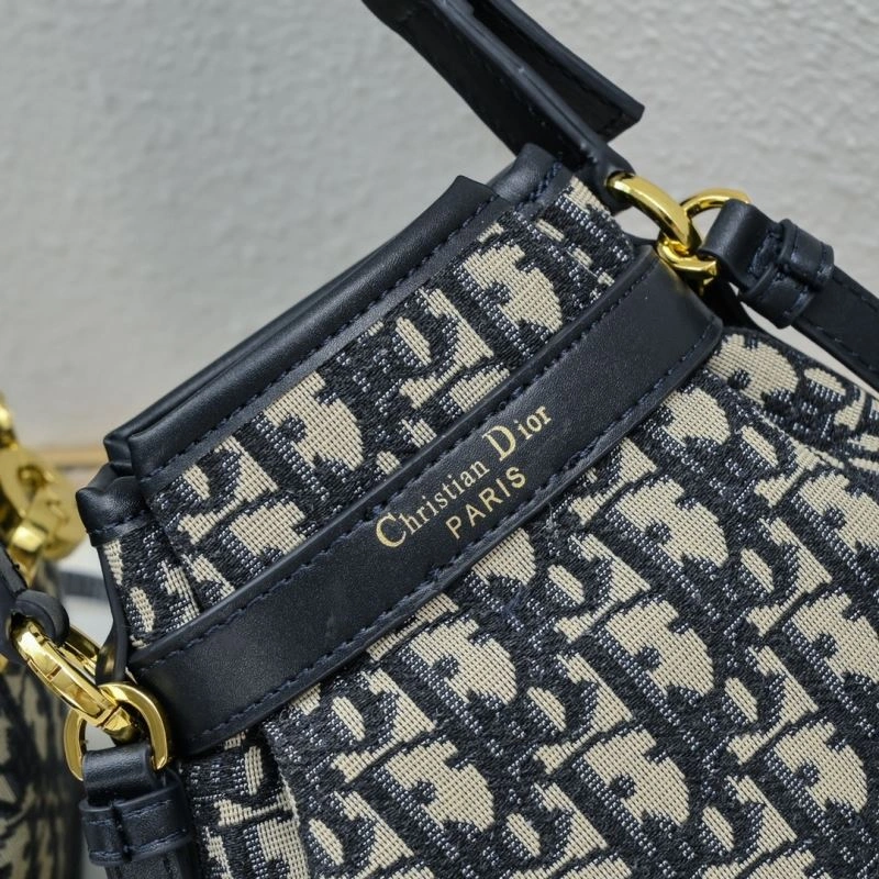 Inexpensive Christian Dior Bucket Bags