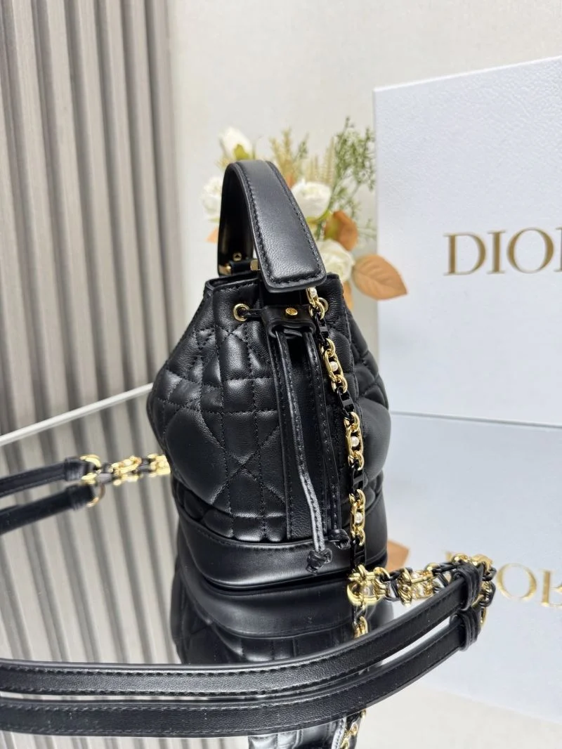 High fidelity Christian Dior Bucket Bags
