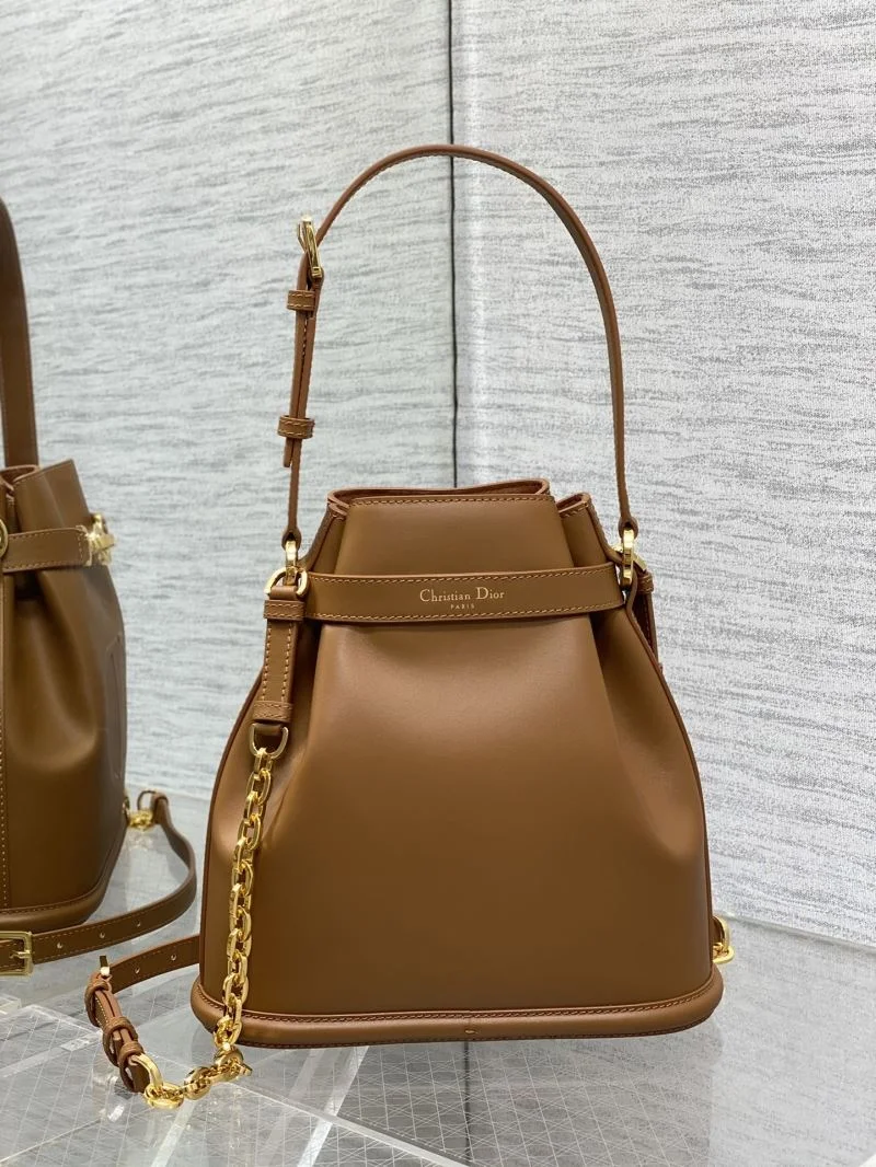 Top mirror Christian Dior Bucket Bags