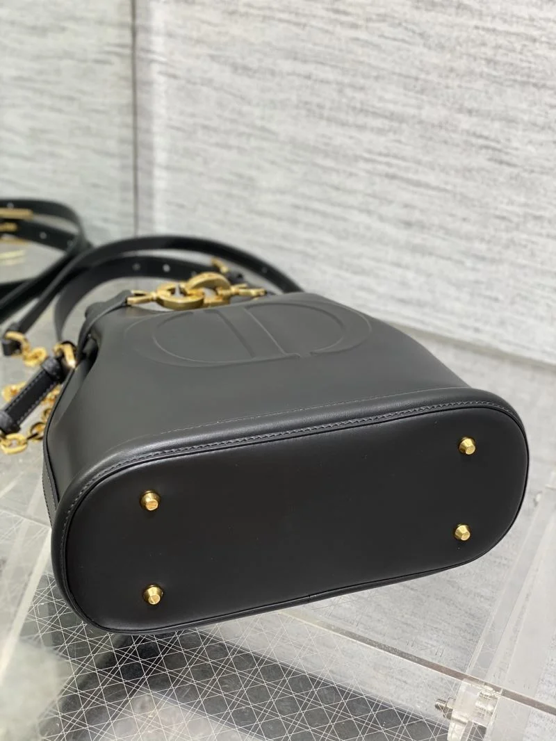 Legit Christian Dior Bucket Bags