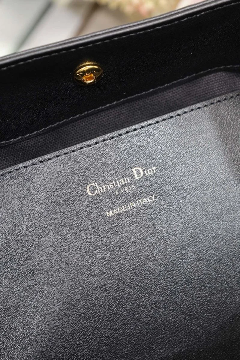 Discounted Christian Dior Bucket Bags
