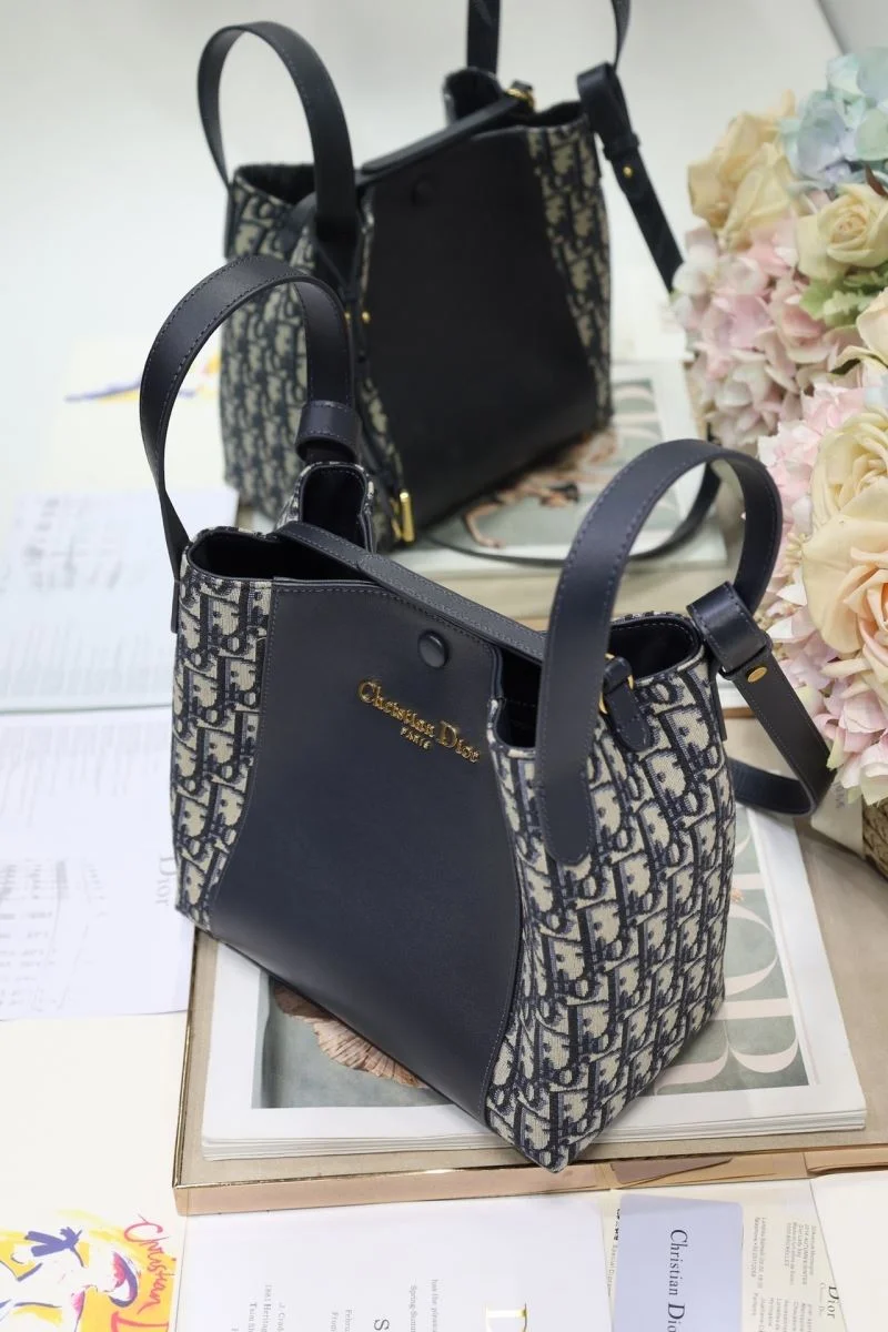 Economical Christian Dior Bucket Bags
