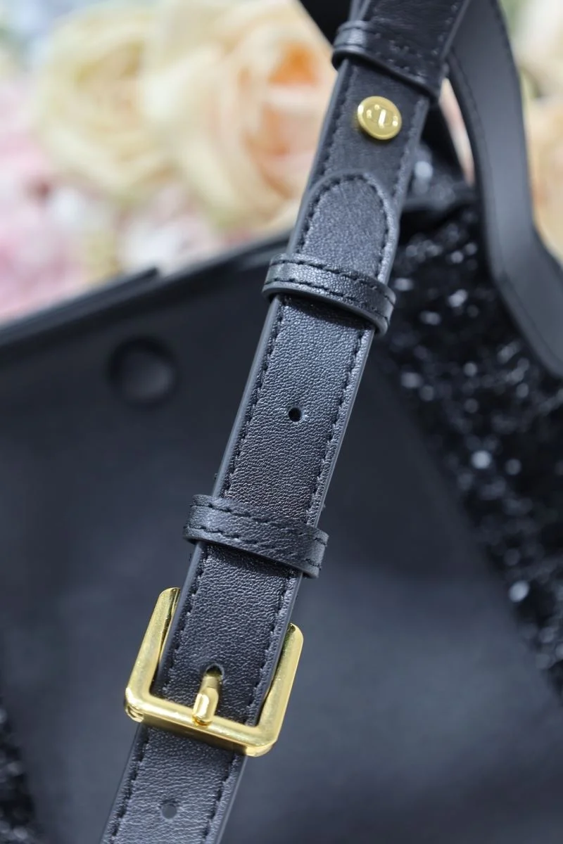 Cut-rate Christian Dior Bucket Bags