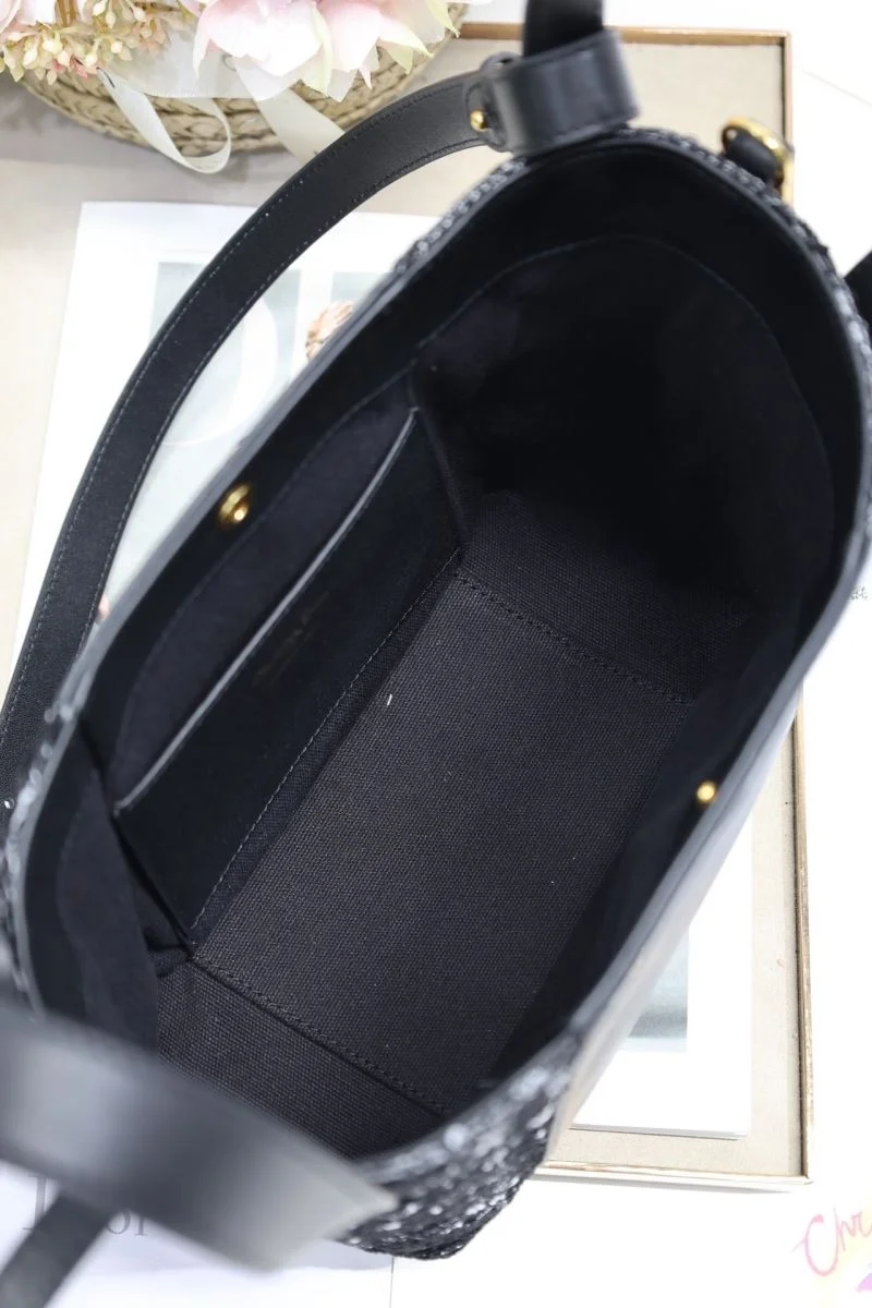 Cut-rate Christian Dior Bucket Bags