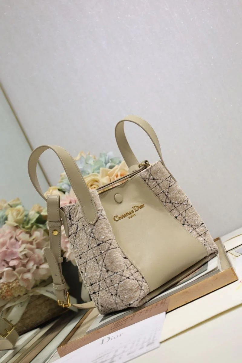 Mirror quality Christian Dior Bucket Bags