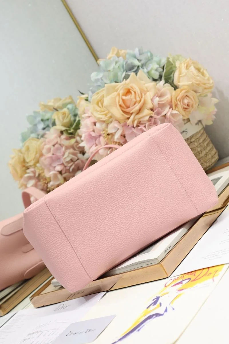 Legit Christian Dior Bucket Bags