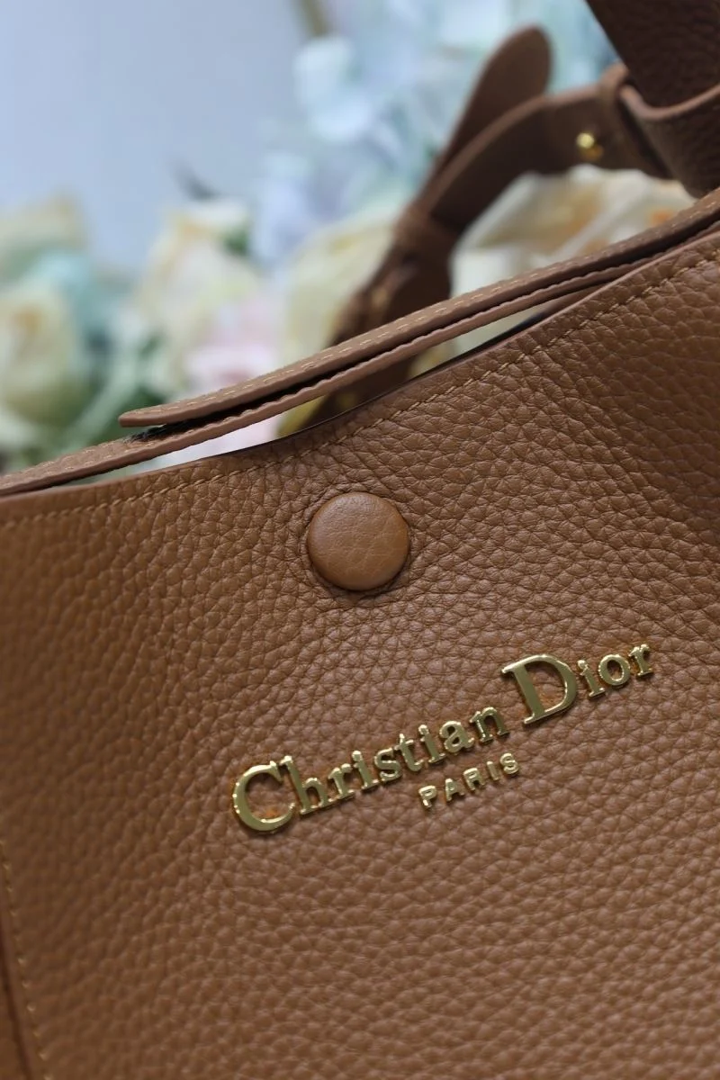 Inexpensive Christian Dior Bucket Bags