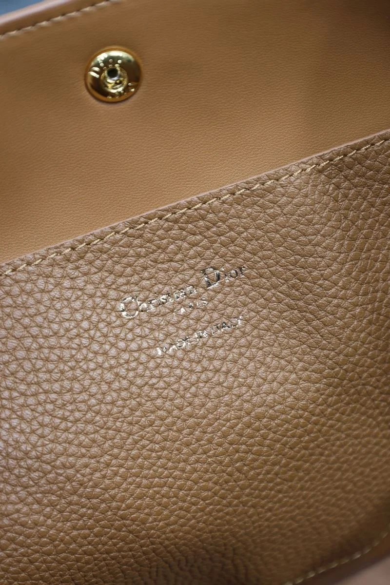 Inexpensive Christian Dior Bucket Bags