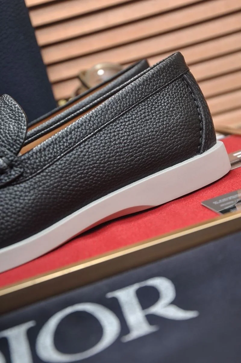Accurate model Christian Dior Business Shoes