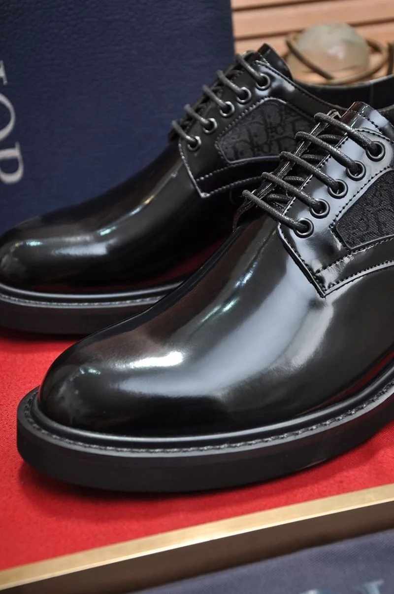 Accurate model Christian Dior Business Shoes