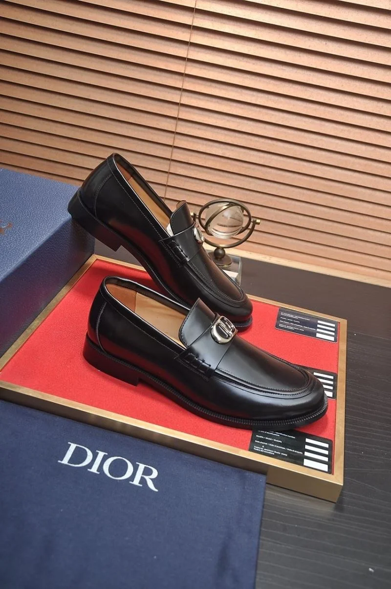 Value-priced Christian Dior Business Shoes
