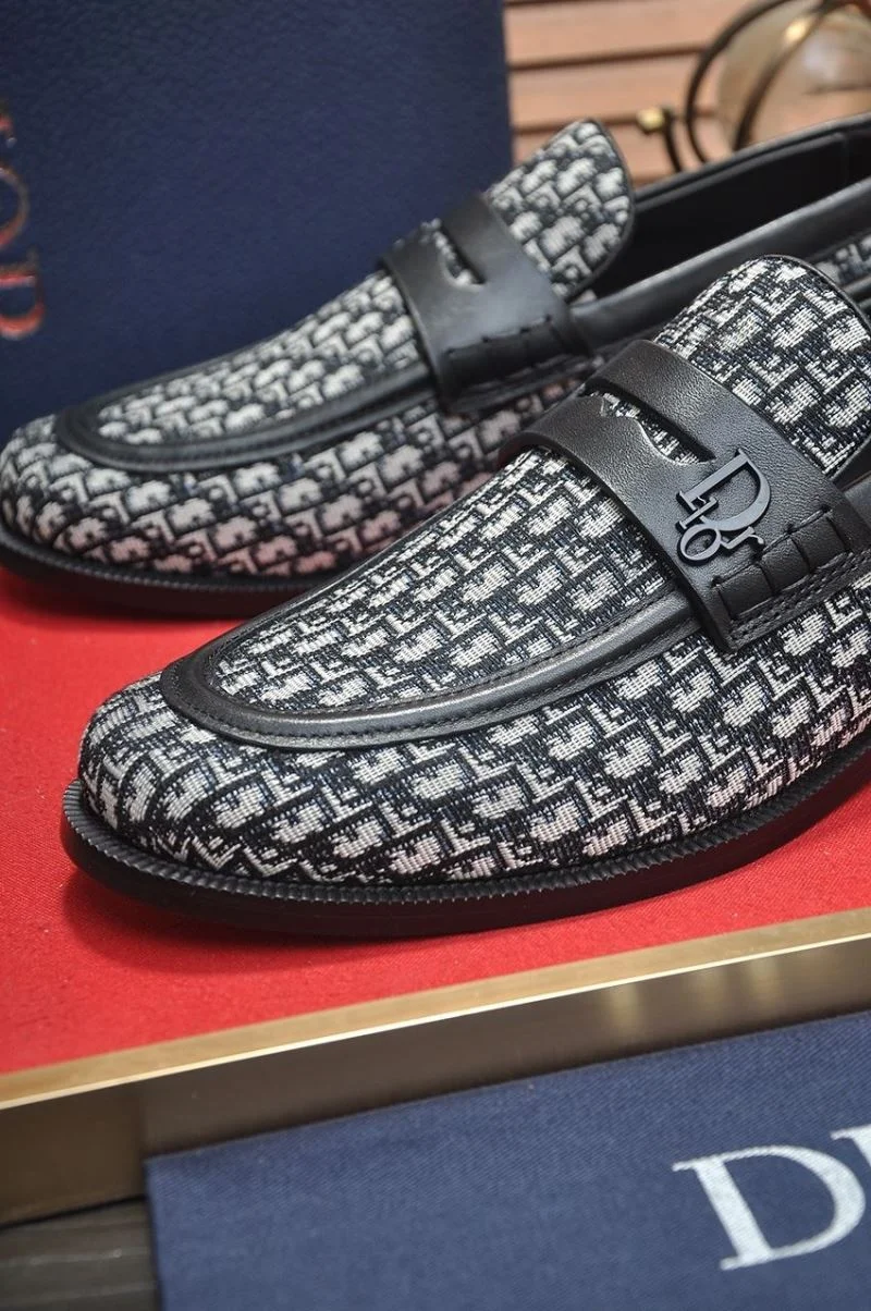 Accurate model Christian Dior Business Shoes