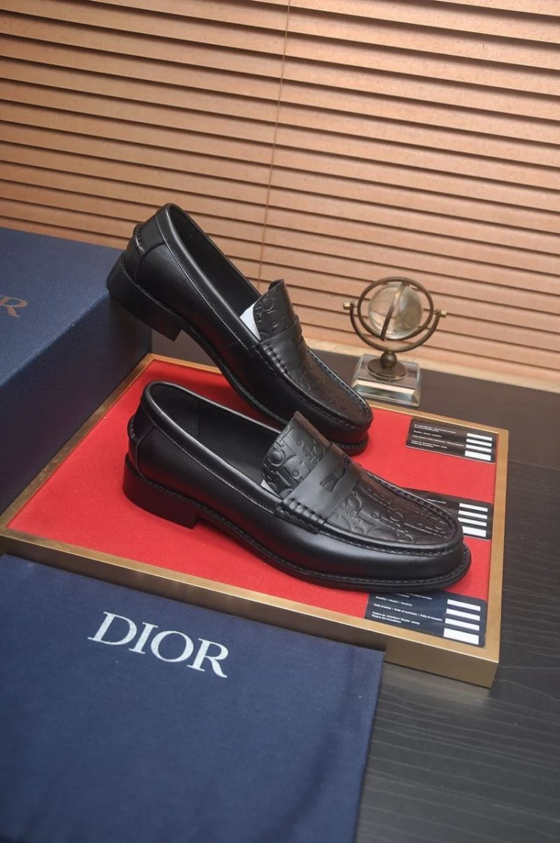 Value-priced Christian Dior Business Shoes