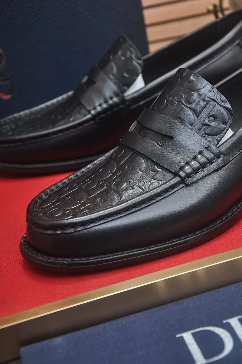 Value-priced Christian Dior Business Shoes