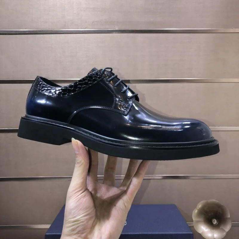 Accurate model Christian Dior Business Shoes