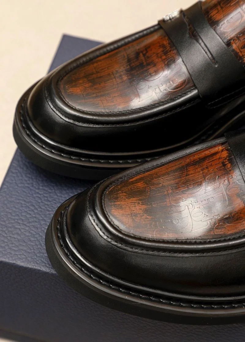 Indistinguishable Christian Dior Business Shoes