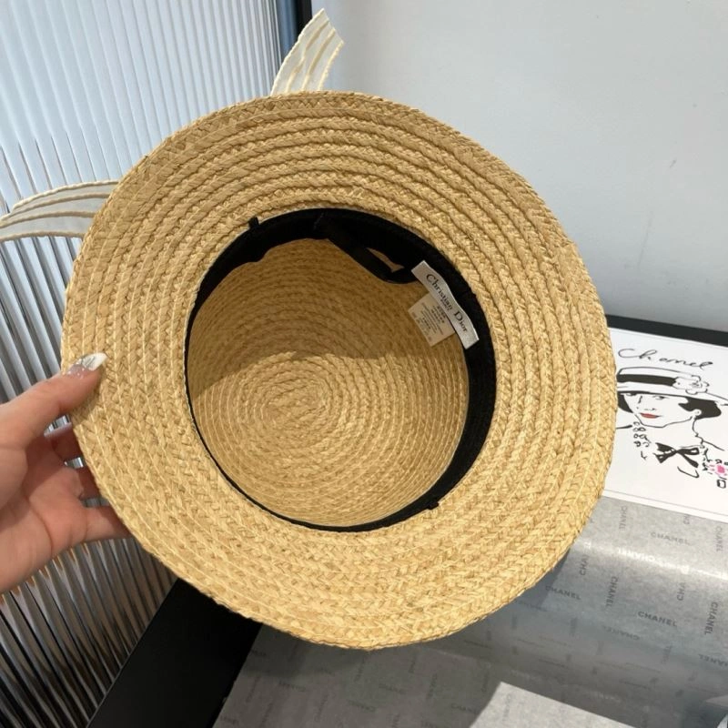 Accurate model Christian Dior Caps