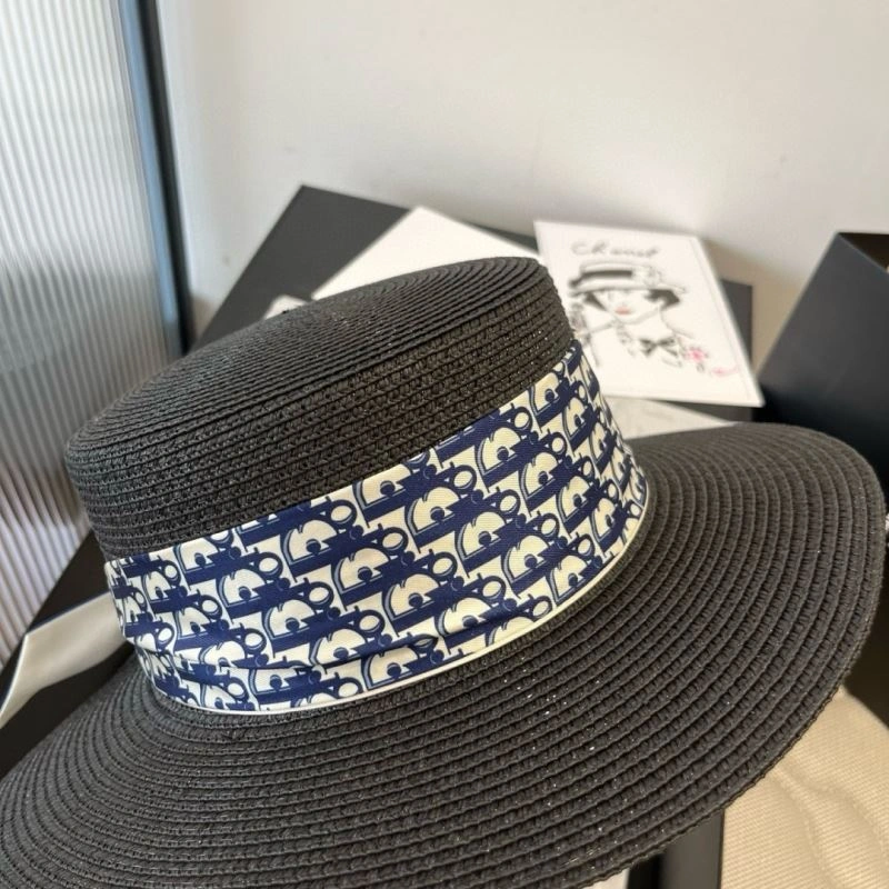 Bargain Christian Dior Caps