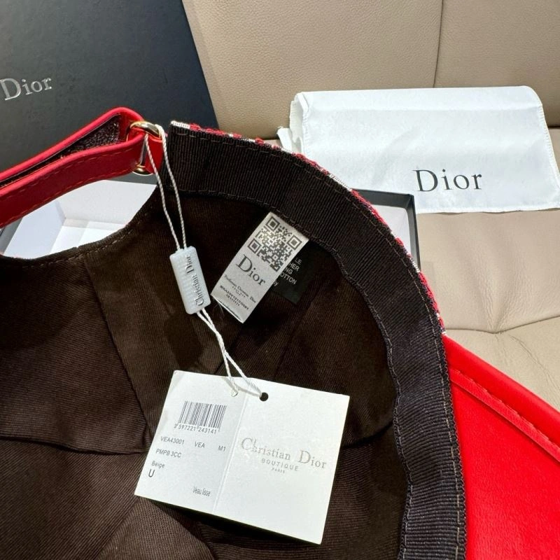 Exact replica Christian Dior Caps
