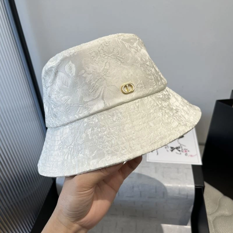 Accurate model Christian Dior Caps