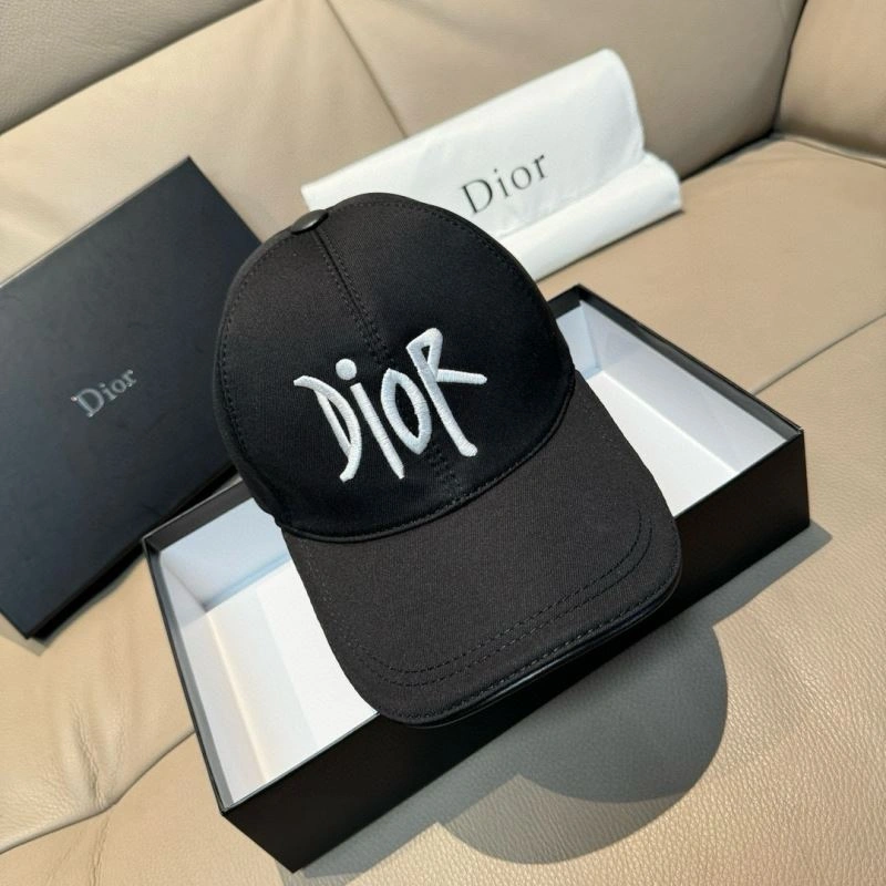 Exact replica Christian Dior Caps