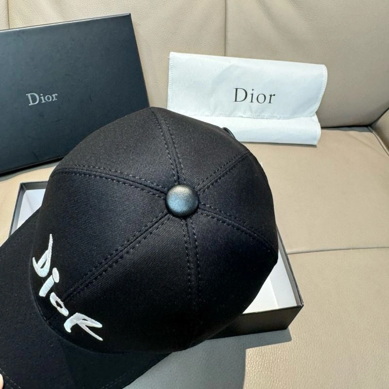 Exact replica Christian Dior Caps