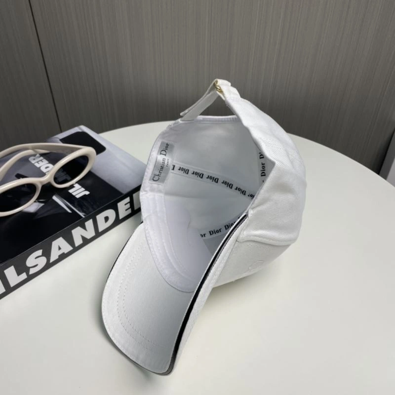Top match Christian Dior Caps