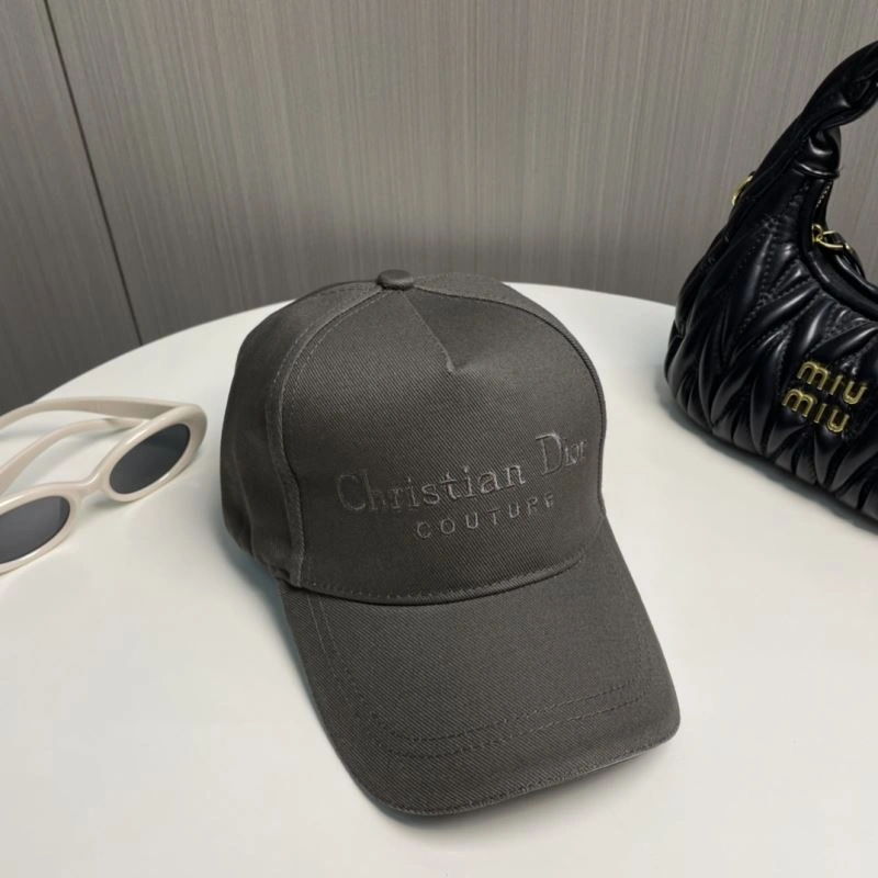 Top match Christian Dior Caps