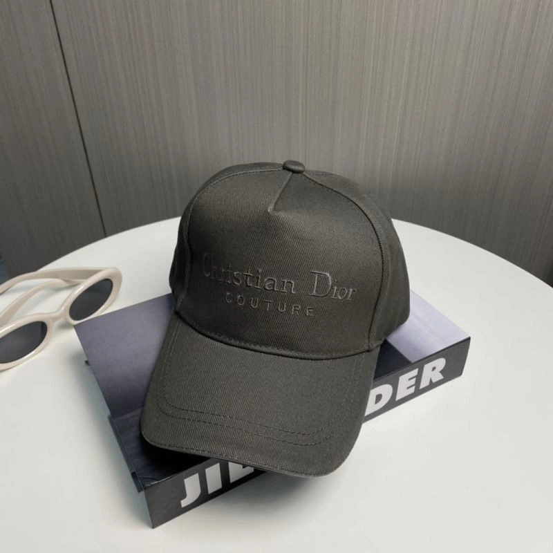 Top match Christian Dior Caps