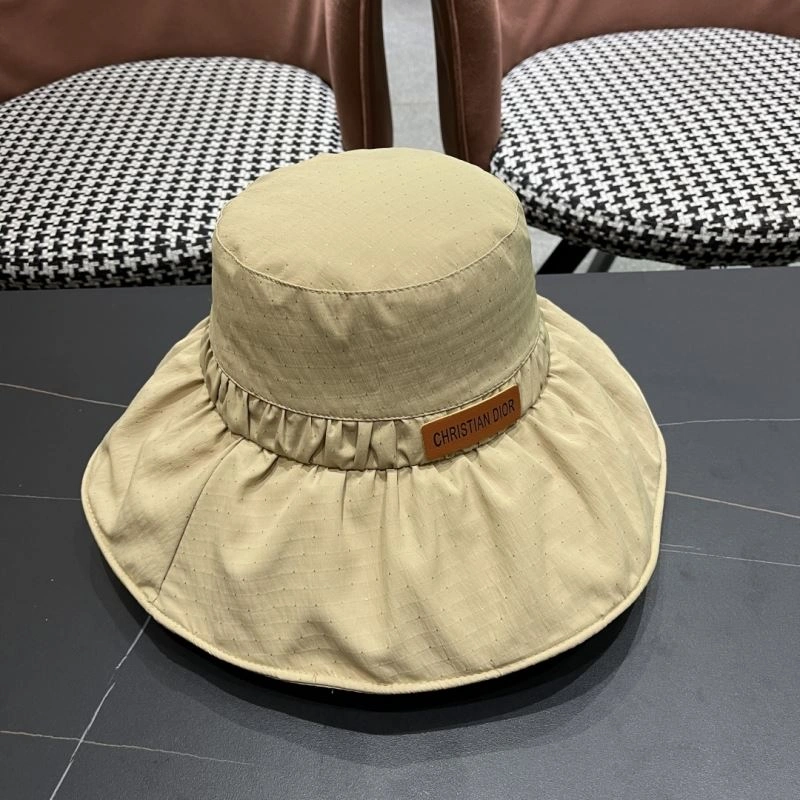 Bargain Christian Dior Caps
