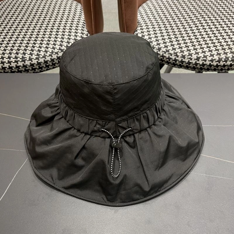 Indistinguishable Christian Dior Caps