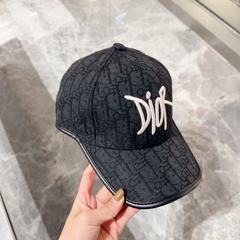 Top match Christian Dior Caps