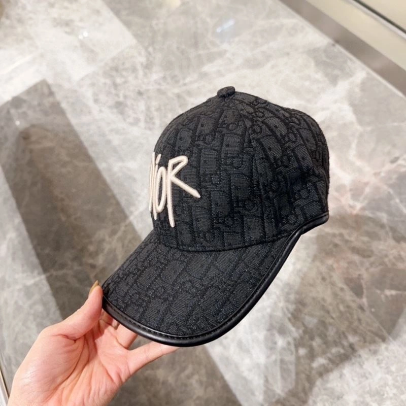 Top match Christian Dior Caps