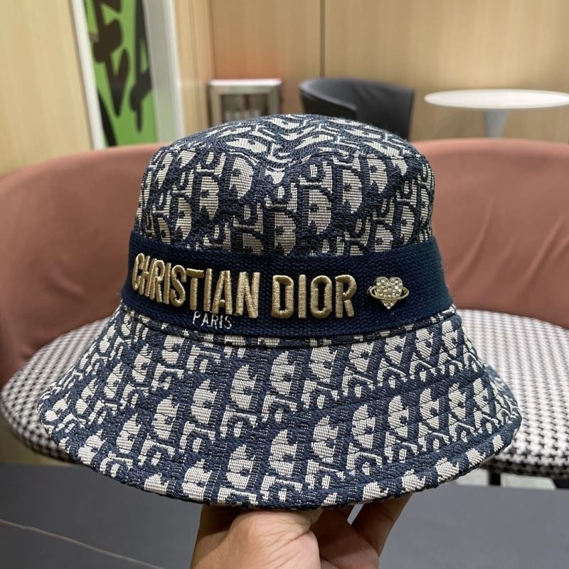 Bargain Christian Dior Caps