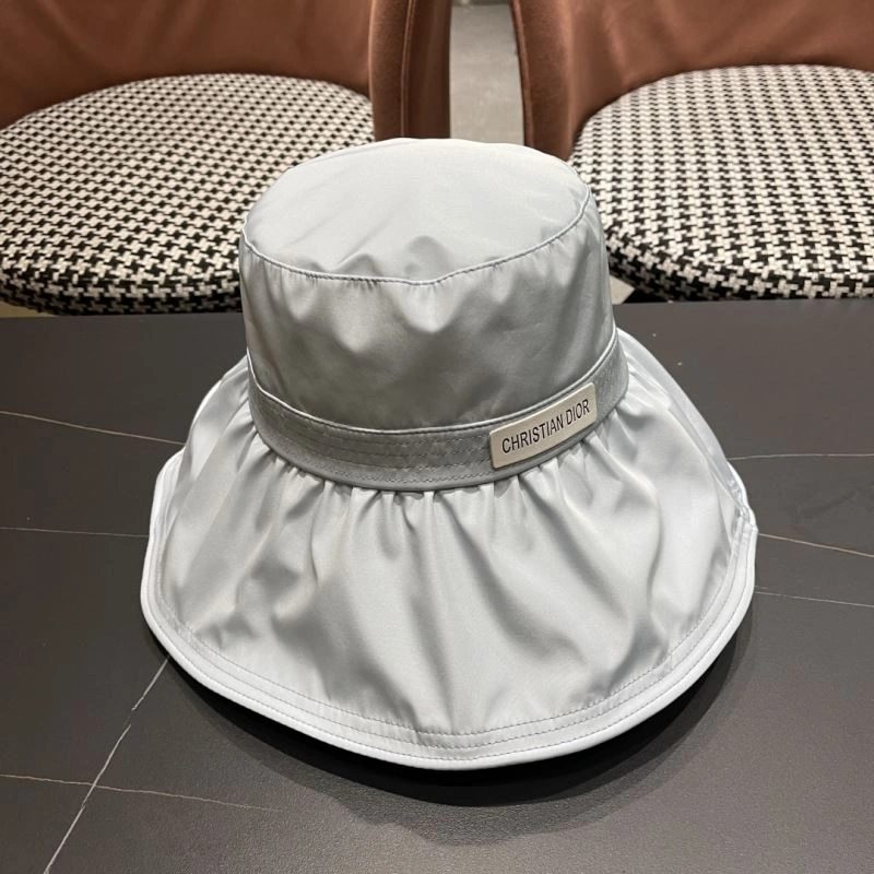 Top match Christian Dior Caps