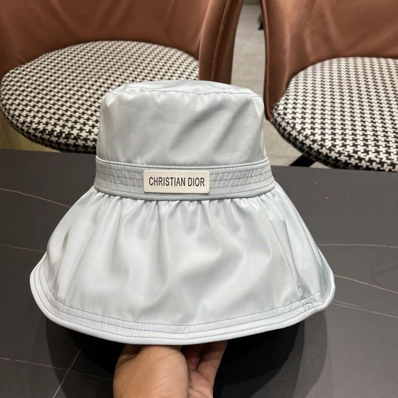 Top match Christian Dior Caps