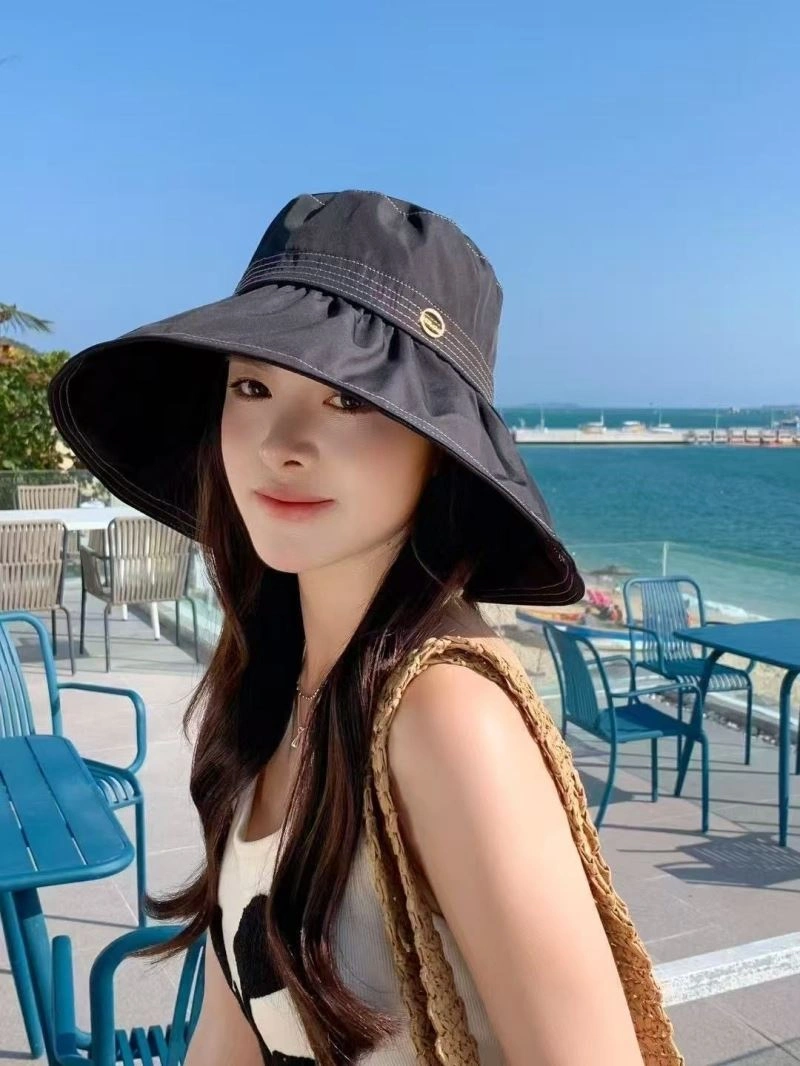 Christian Dior Caps