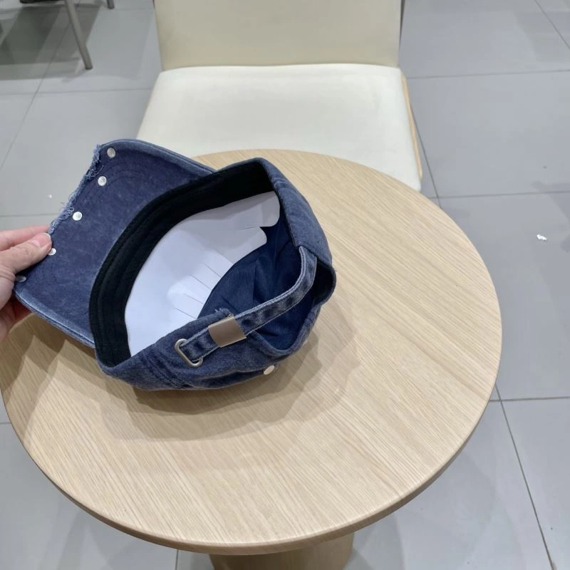 Bargain Christian Dior Caps