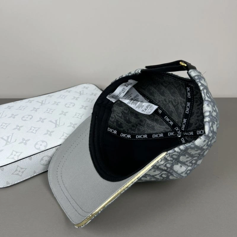 Exact replica Christian Dior Caps