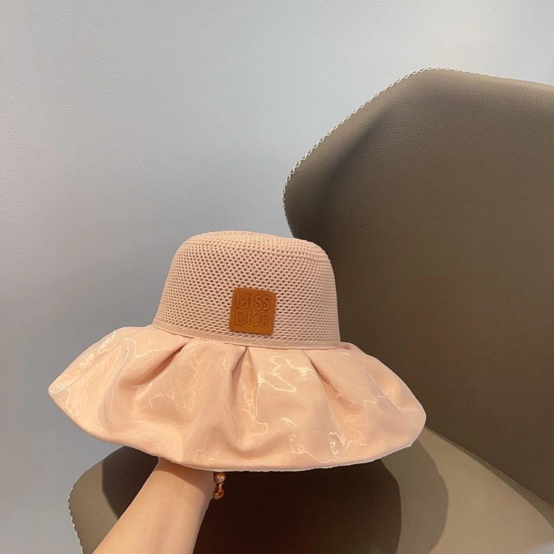 Top match Christian Dior Caps