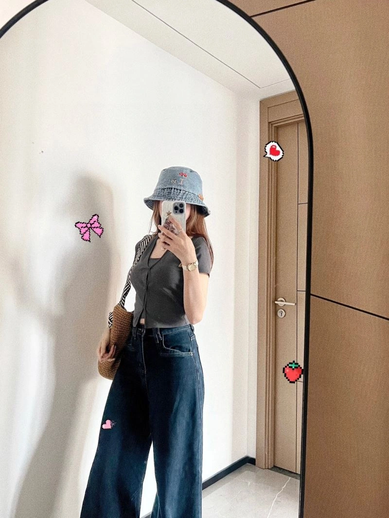 Christian Dior Caps