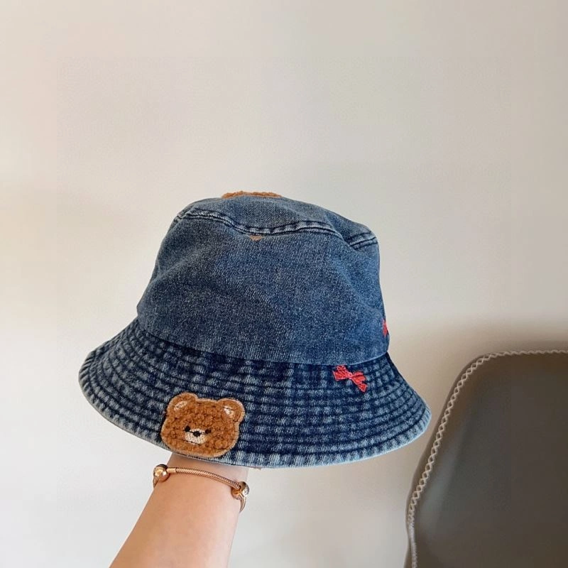 Top match Christian Dior Caps