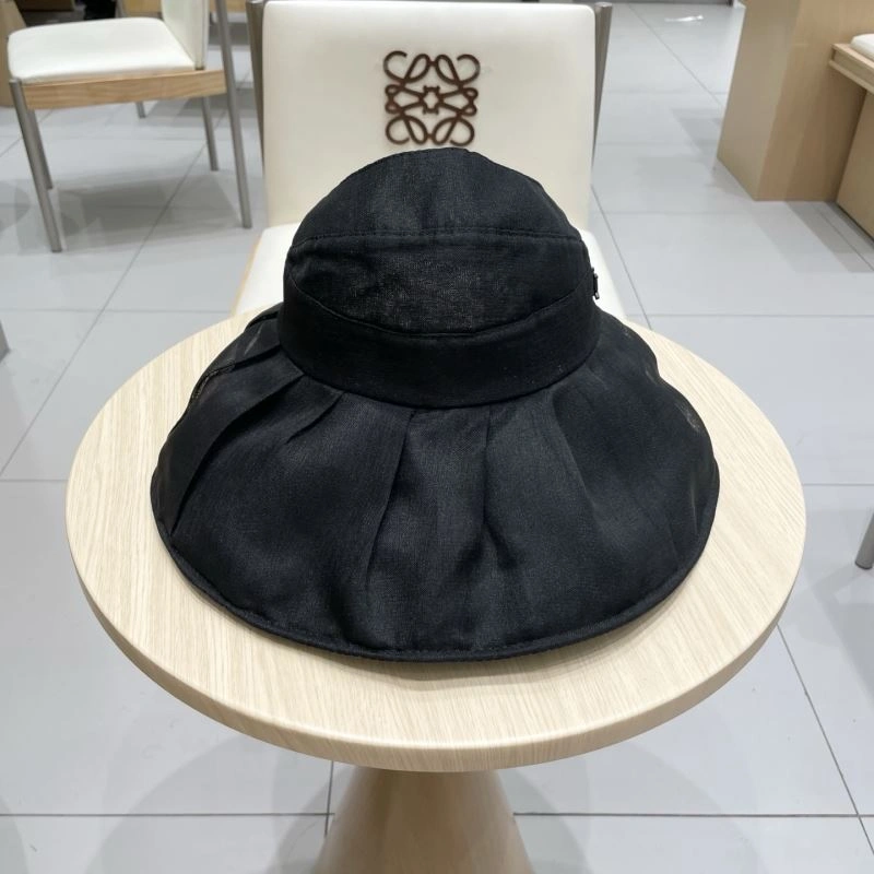 Indistinguishable Christian Dior Caps