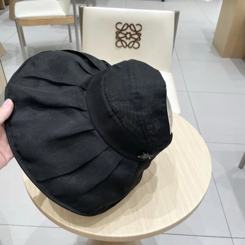 Indistinguishable Christian Dior Caps